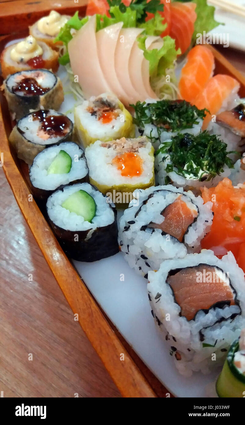 Food barge hi-res stock photography and images - Alamy