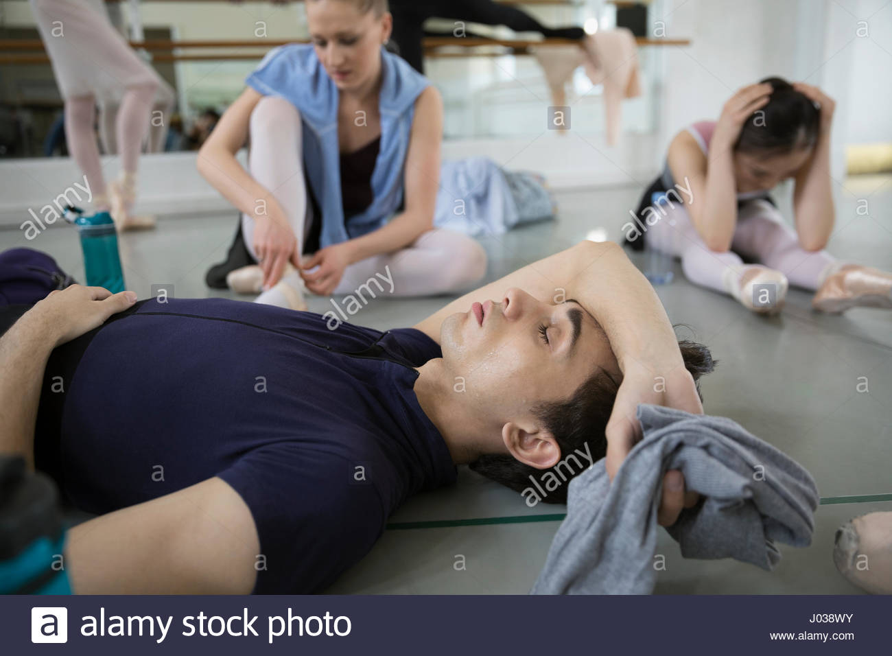 Dancer holding her waist hi-res stock photography and images - Alamy