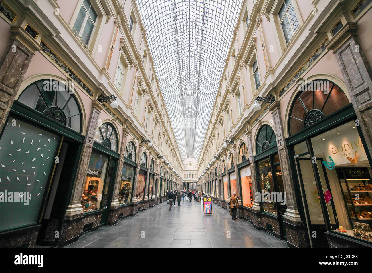 The Galeries Royales Saint-Hubert (French) or Koninklijke Sint ...