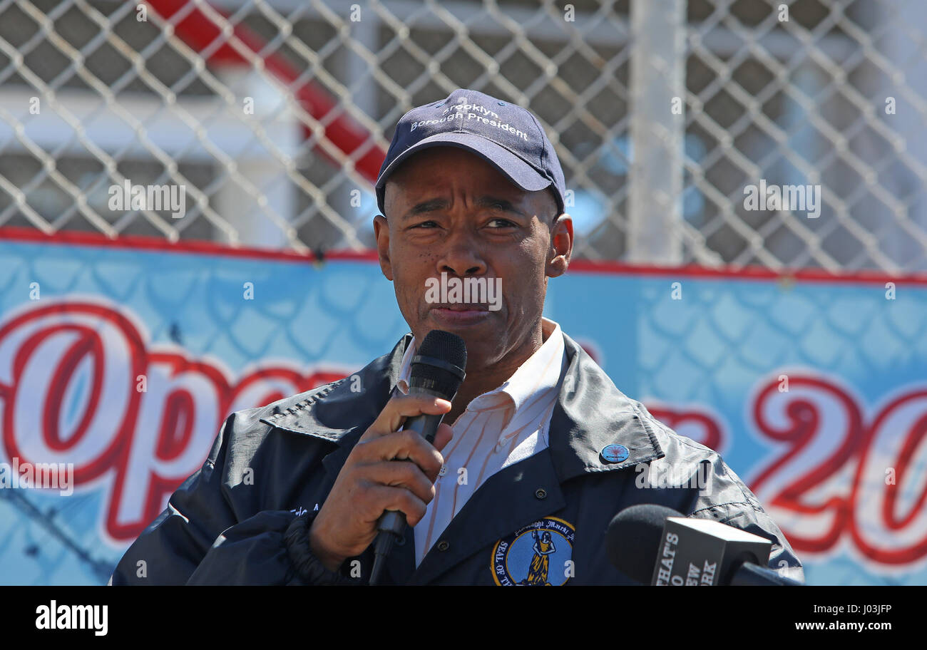 Marty Maher High Resolution Stock Photography and Images - Alamy