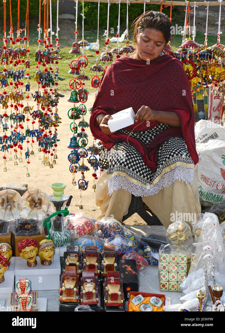 Rural market stall worker hi-res stock photography and images - Alamy