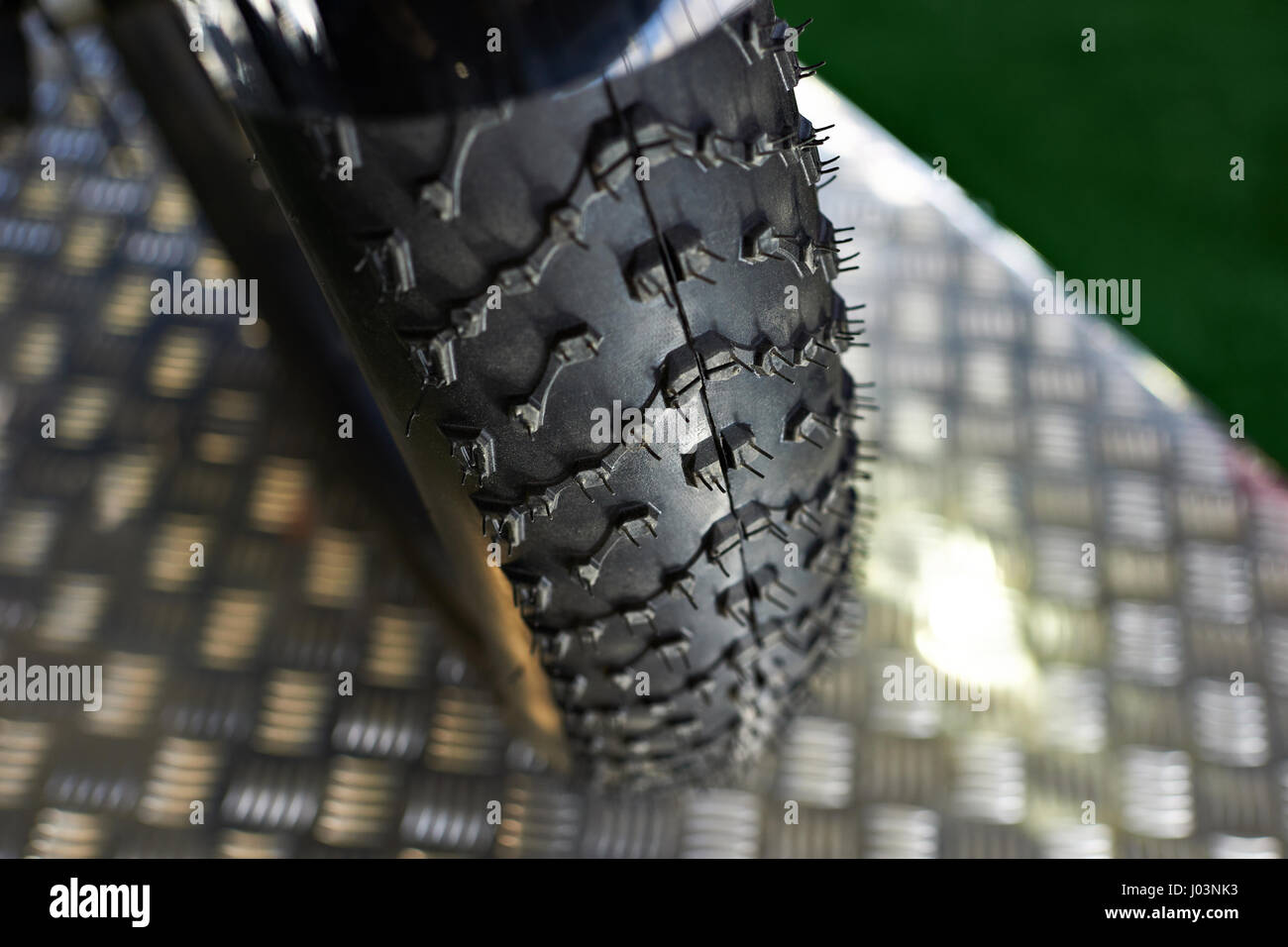 Tread grooves hi-res stock photography and images - Alamy