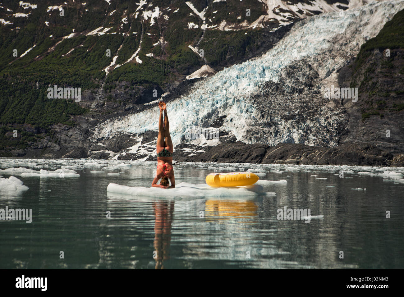 ALASKA: THESE BRAVE women strip down to just their bikinis to practice ...
