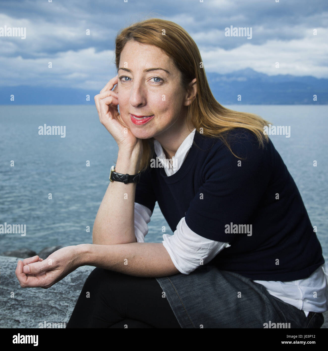 Jenny colgan hi-res stock photography and images - Alamy