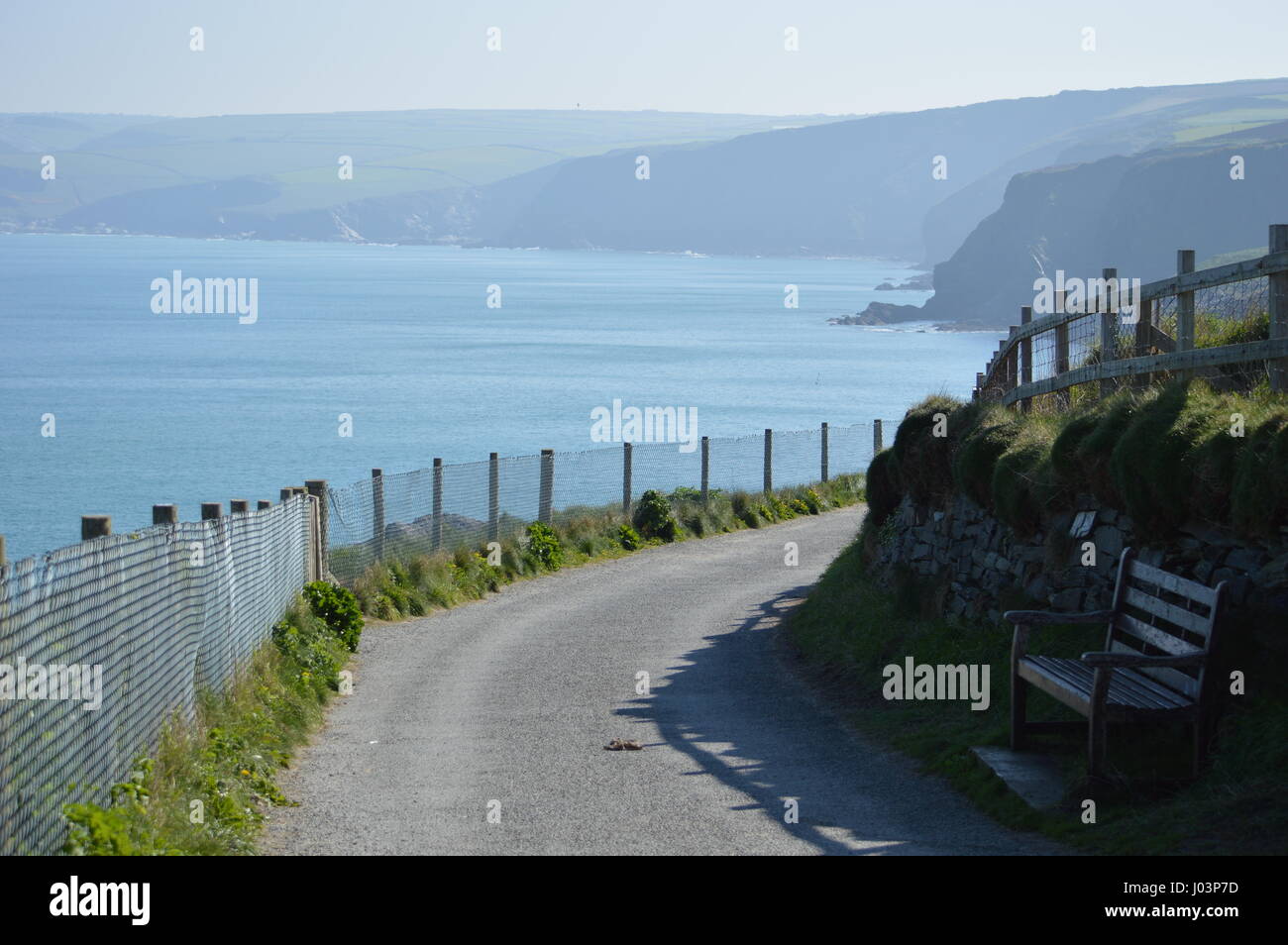 A road on a cliff in Port Isaac, Cornwall Stock Photo - Alamy