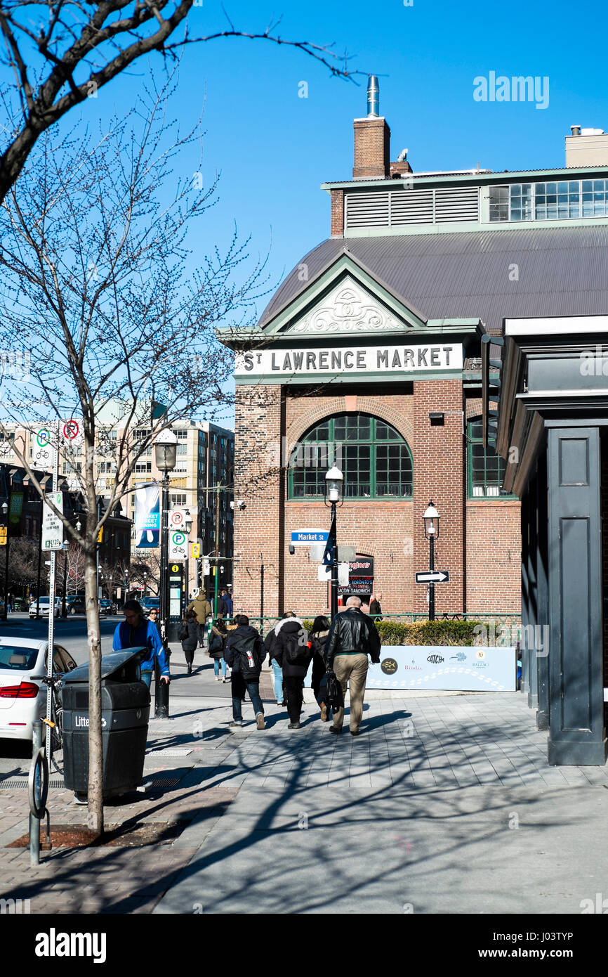 Old toronto neighbourhood hi-res stock photography and images - Alamy