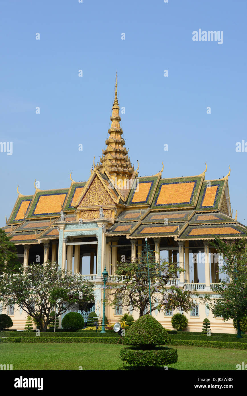 Royal Palace of Cambodia, Phnom Penh Stock Photo - Alamy