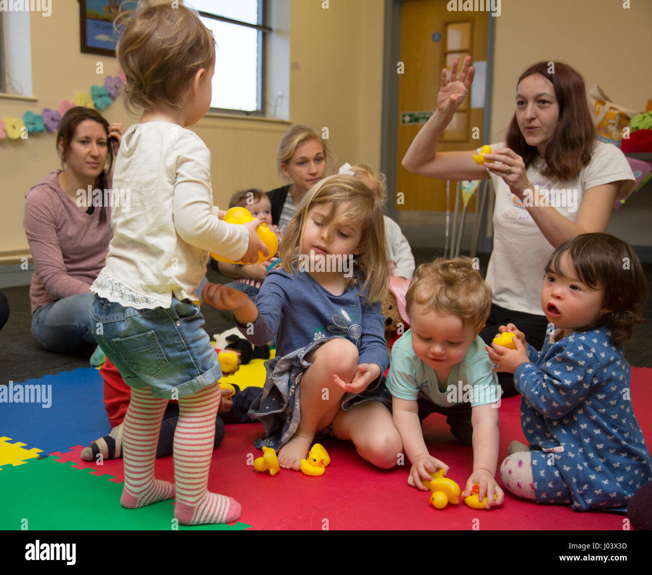 Baby & Toddler sign language class Stock Photo - Alamy