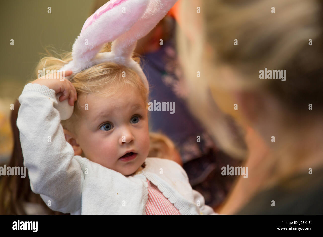 Baby & Toddler sign language class Stock Photo - Alamy