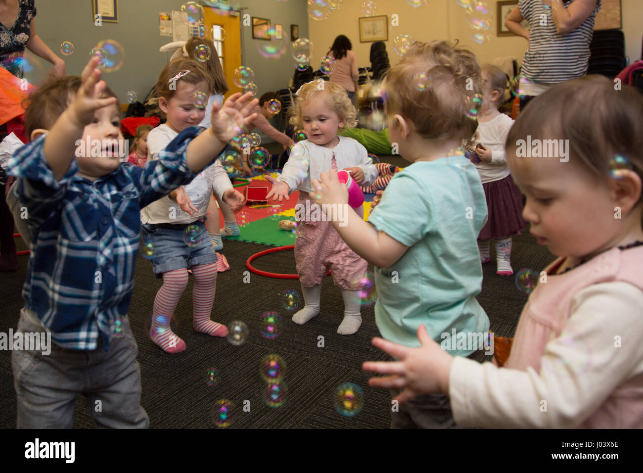 Baby & Toddler sign language class Stock Photo - Alamy
