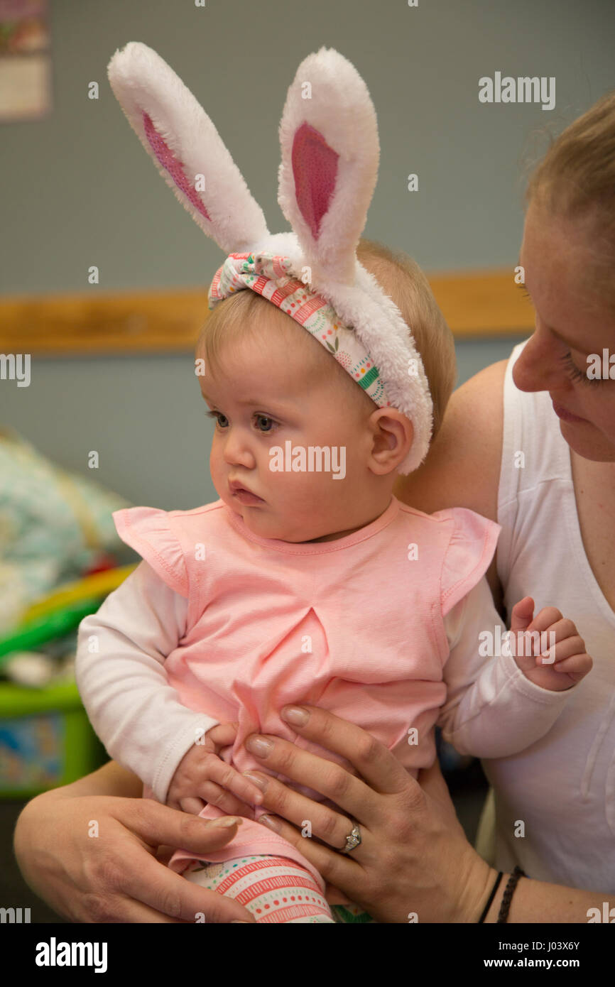 Baby & Toddler sign language class Stock Photo - Alamy