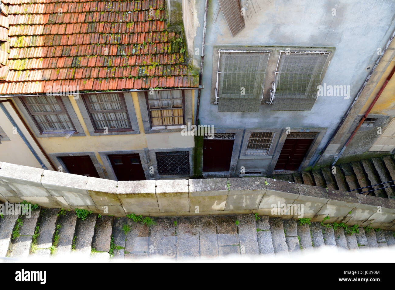 Narrow stairs Escadas da Vitoria in Porto, Portugal Stock Photo - Alamy
