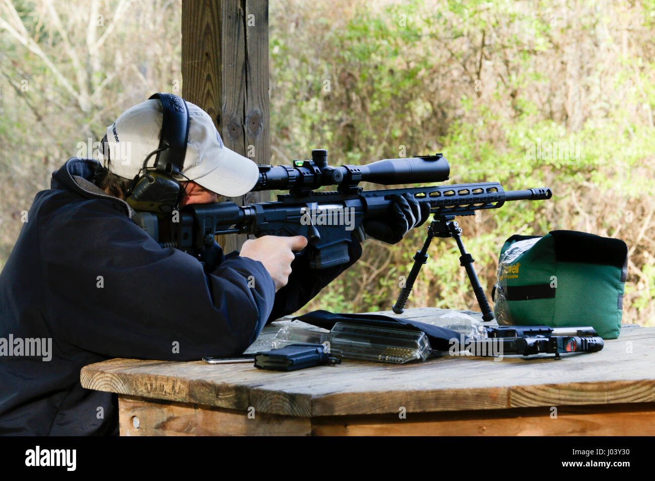 Bolt action sniper rifle hi-res stock photography and images - Alamy