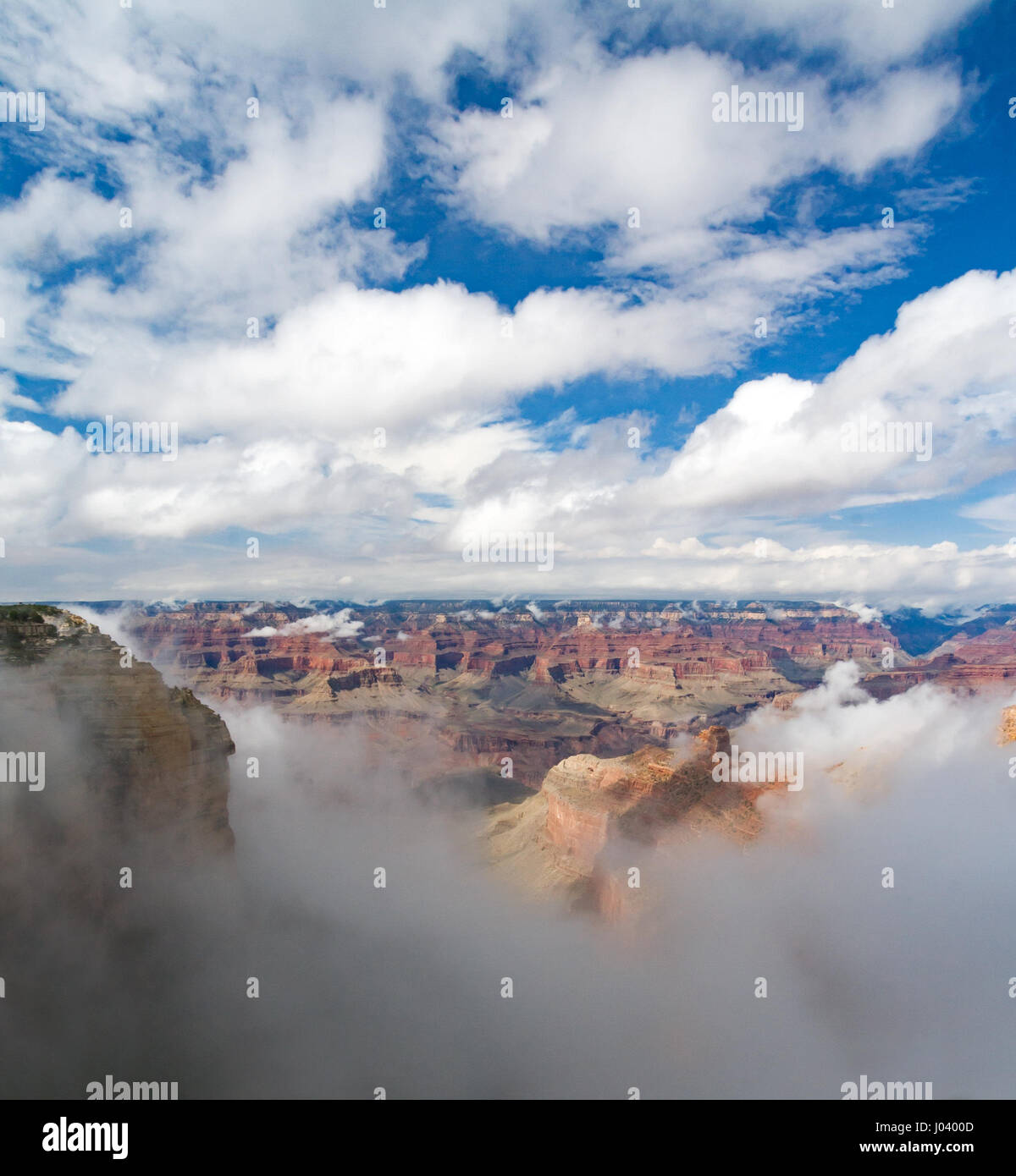 Grand Canyon National Park landscape scene with rare temperature ...