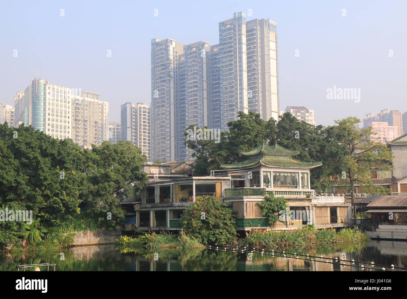 Liwan park hi-res stock photography and images - Alamy