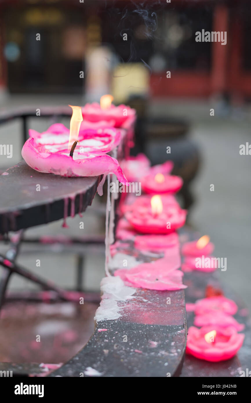 Lotus shaped candles hi-res stock photography and images - Alamy