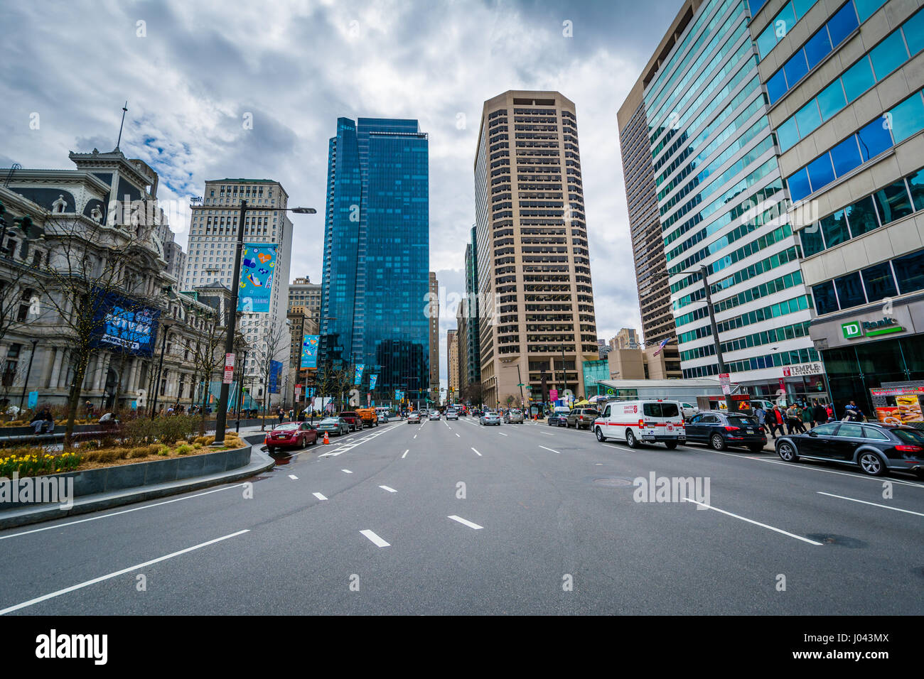 Penn square hi-res stock photography and images - Alamy