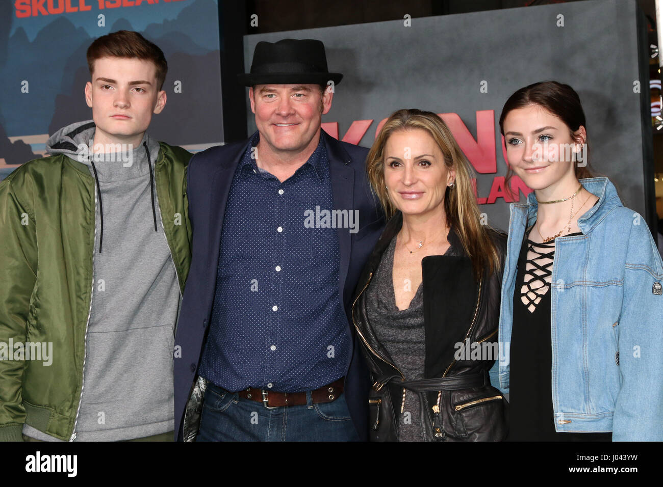 David koechner family hi-res stock photography and images - Alamy