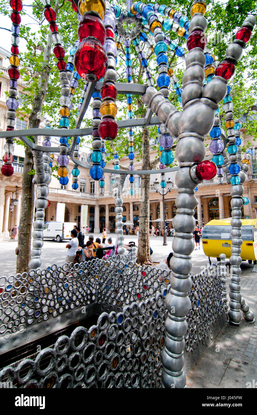 Paris place royal metro hi-res stock photography and images - Alamy