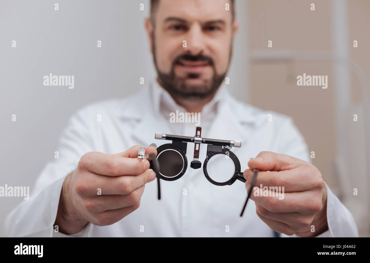 Optometer hi-res stock photography and images - Alamy