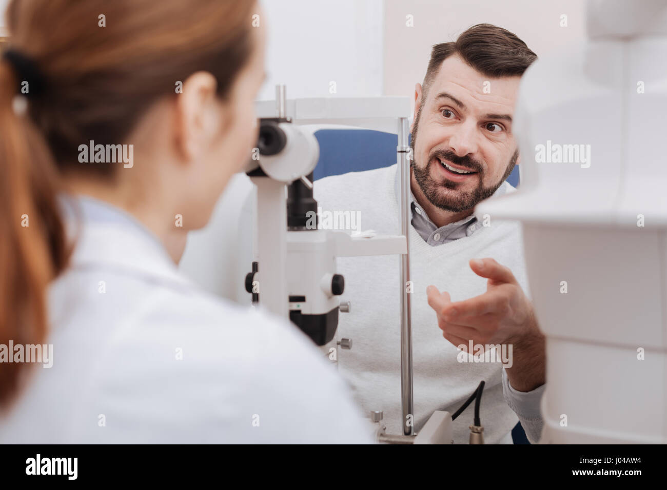Medical patient asking question hi-res stock photography and images - Alamy
