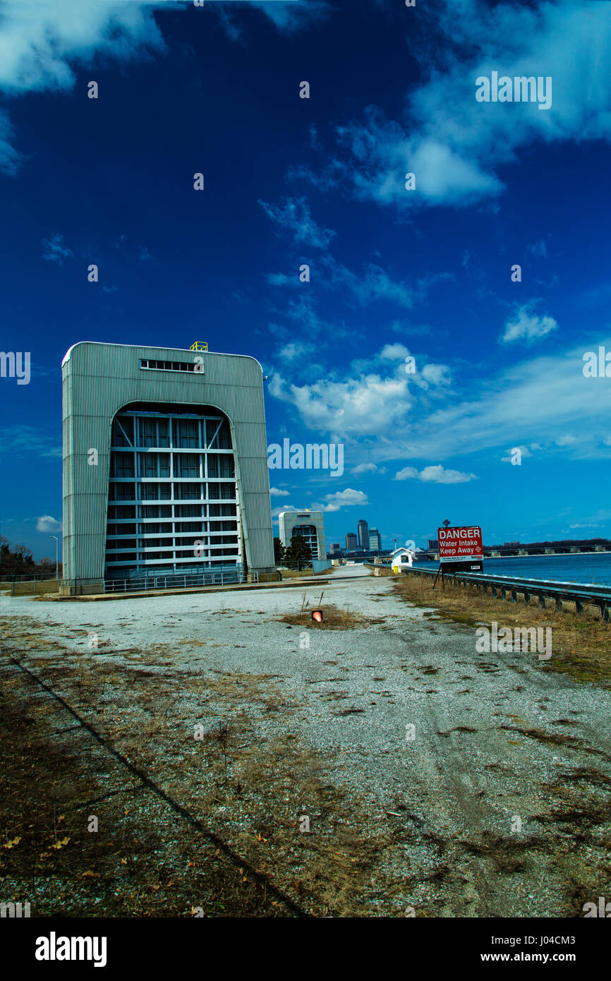 Intake gates hi-res stock photography and images - Alamy