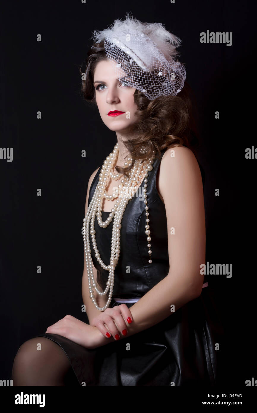 50s fashion hairstyle hi-res stock photography and images - Alamy