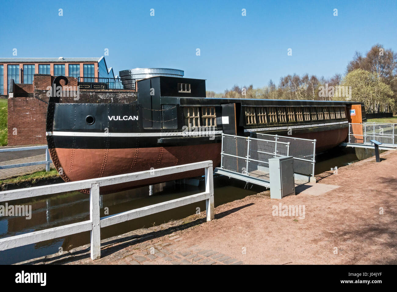 Vulcan canal barge at Summerlee Museum of Scottish Industrial Life at ...