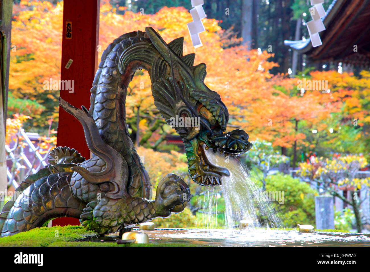 Fuji sengen jinja shrine fujiyoshida hi-res stock photography and ...