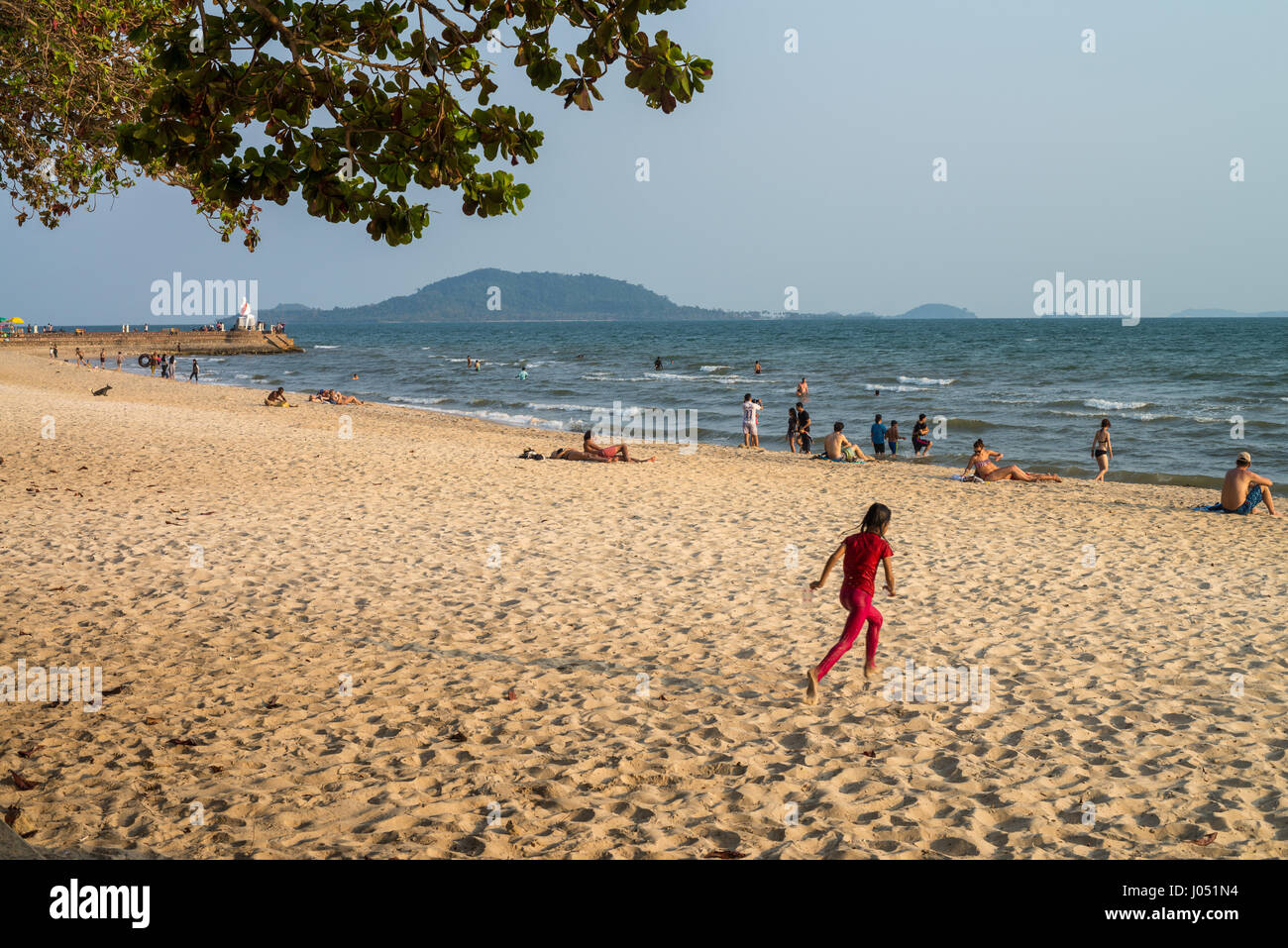 Cambodia beach lifestyle hi-res stock photography and images - Alamy