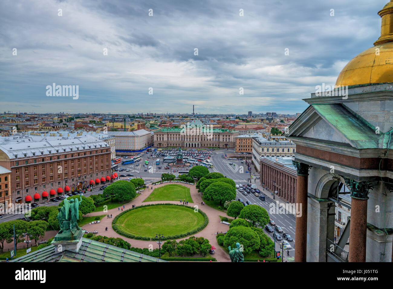 Scenic view from roof of Isaac's Cathedral in Saint Petersburg Stock ...