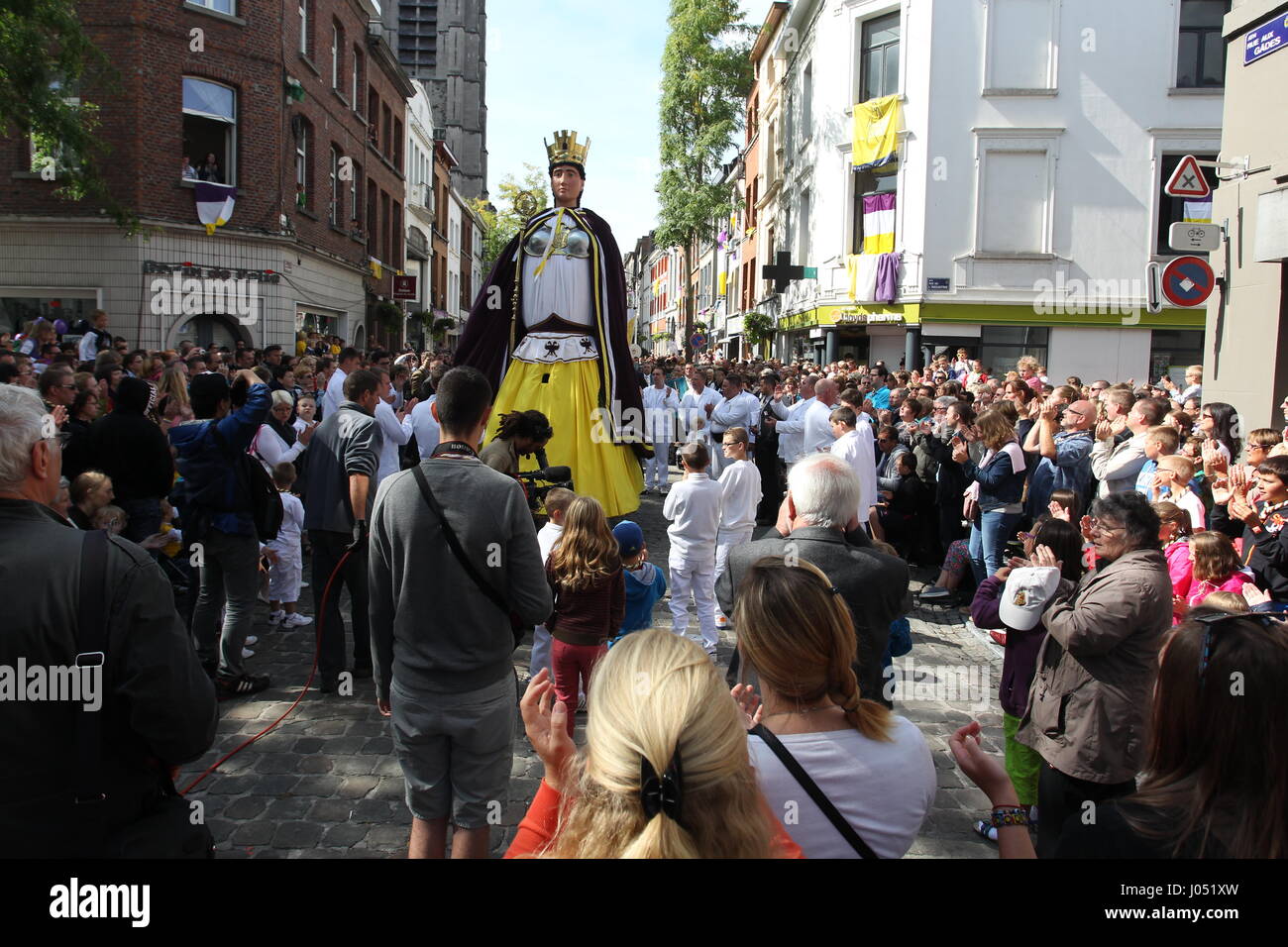 Parade giants belgium hi-res stock photography and images - Alamy