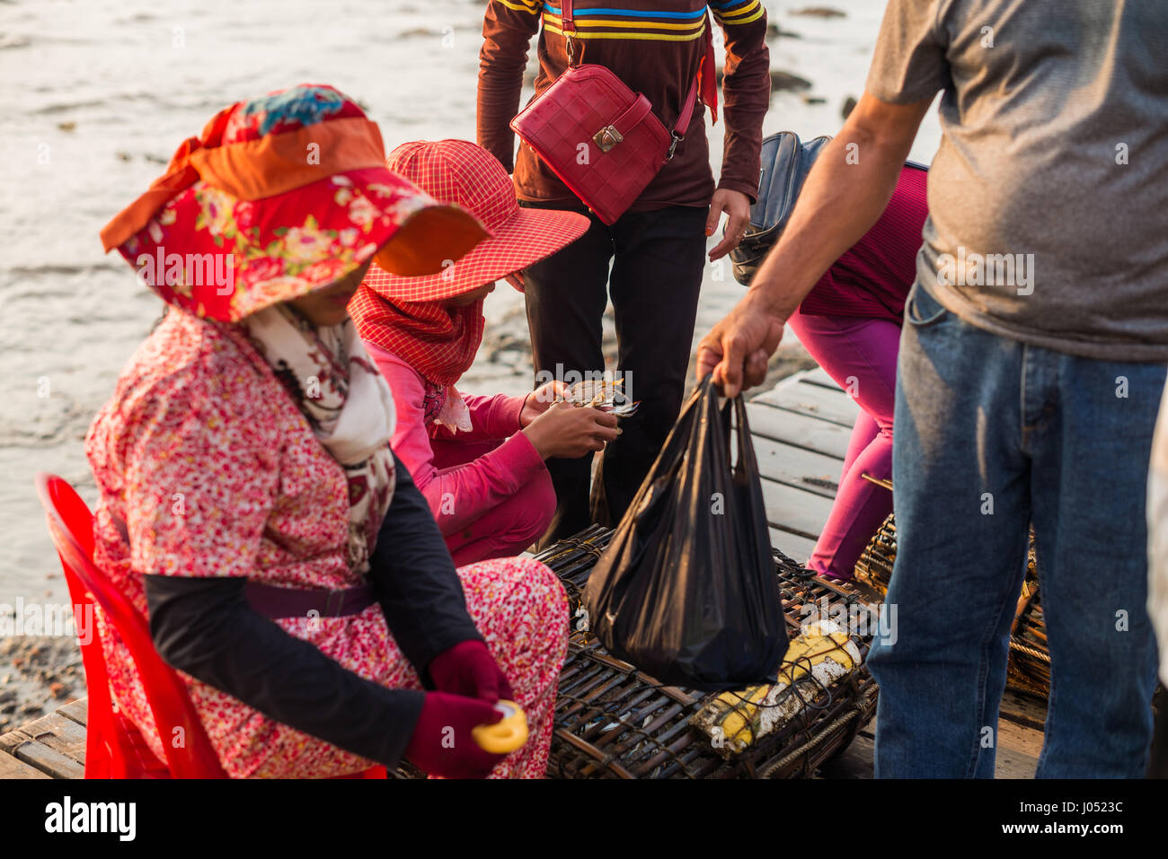 Crab market, Kep, Cambodia, Asia Stock Photo - Alamy