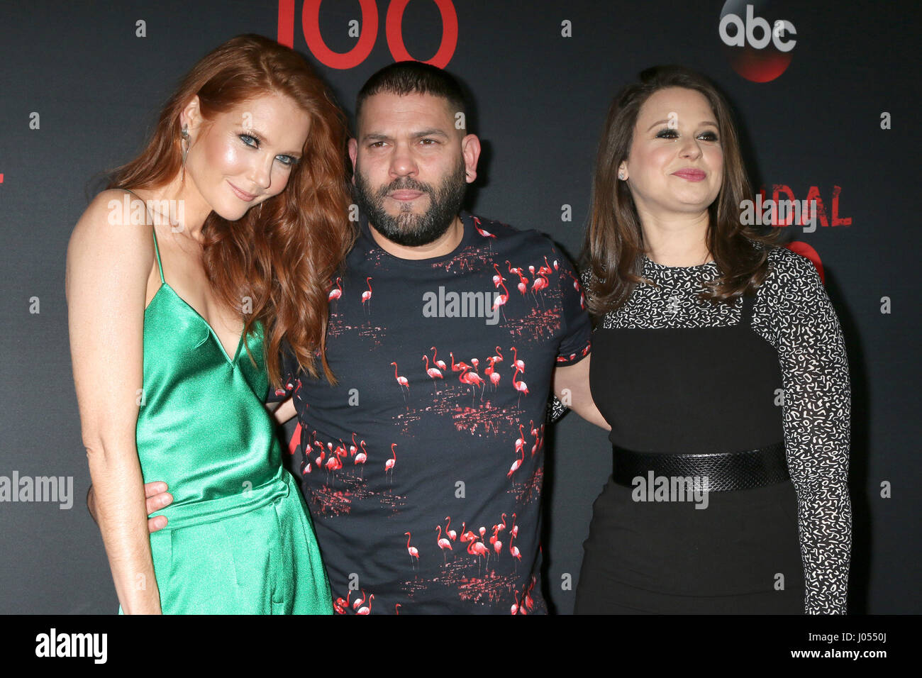 Darby stanchfield katie lowes hi-res stock photography and images - Alamy
