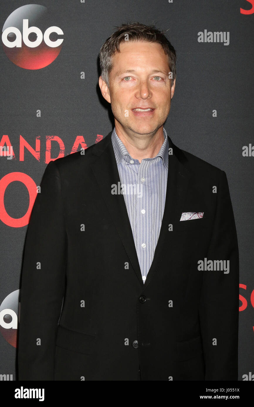 George newbern hi-res stock photography and images - Alamy