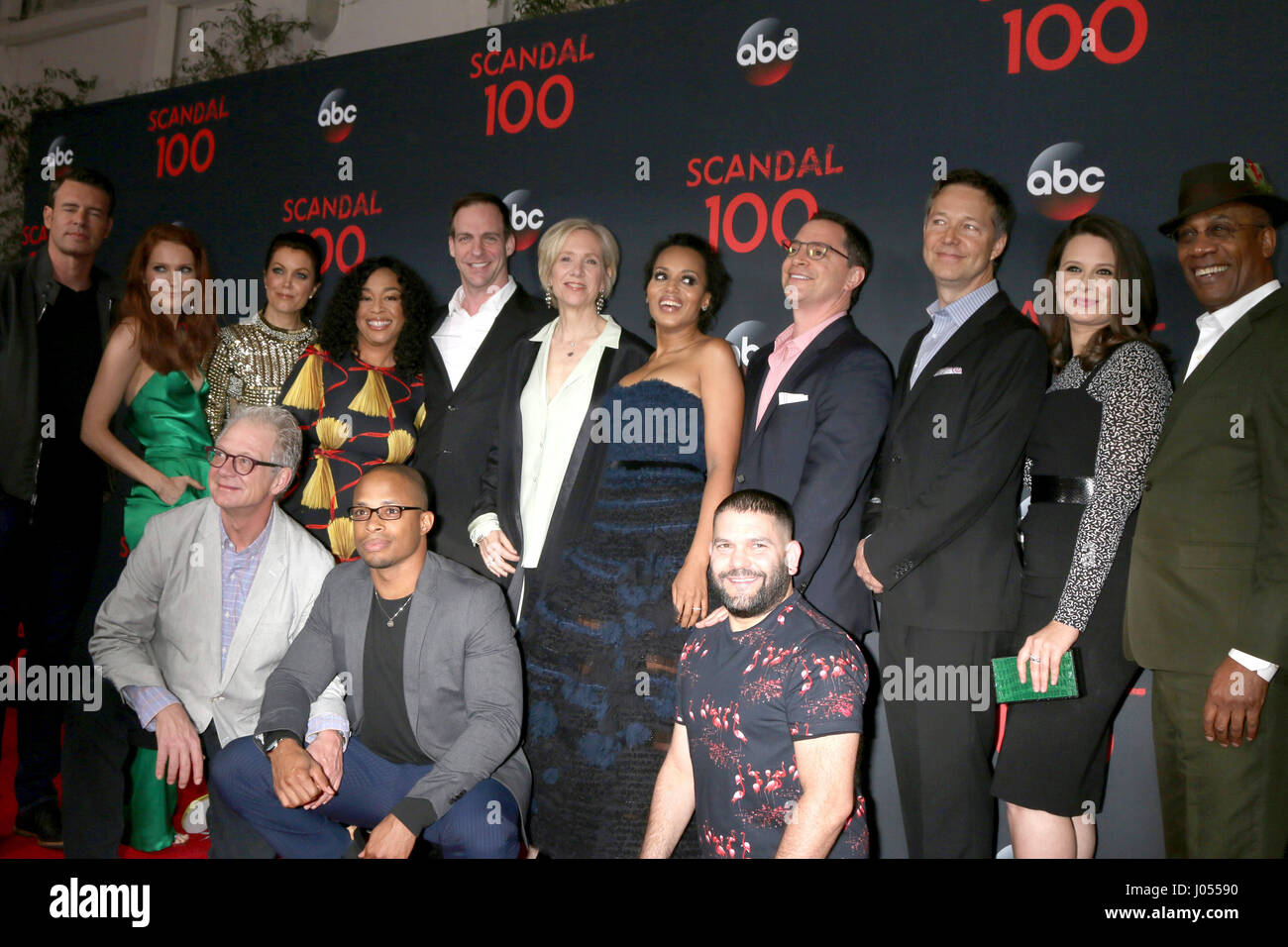 Scandal cast joe morton hi-res stock photography and images - Alamy