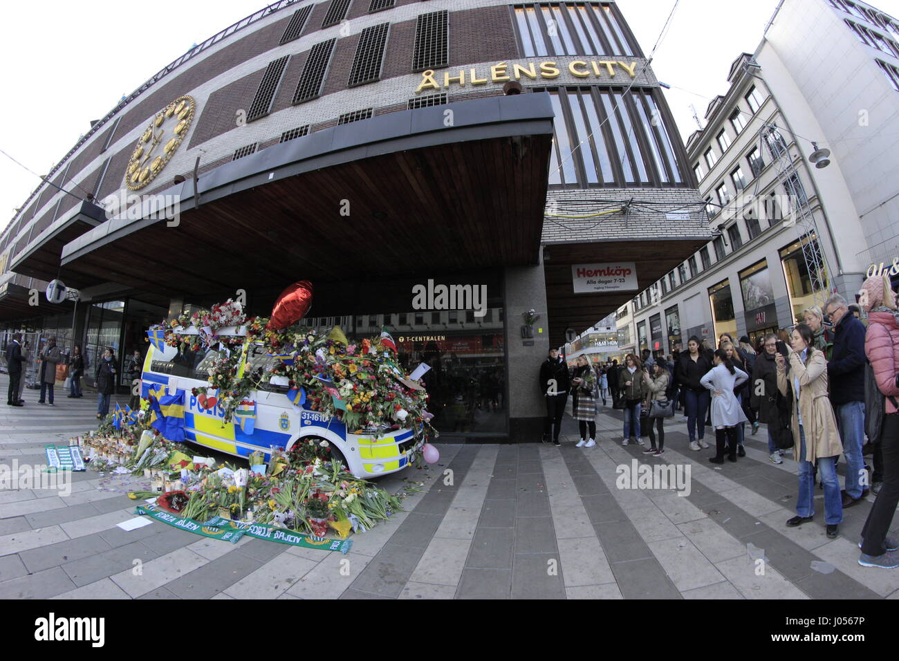 Swedish polis car covered with flowers hi-res stock photography and ...