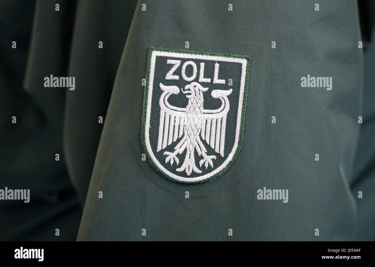 Hamburg, Germany. 05th Apr, 2017. The emblem of the German customs ...