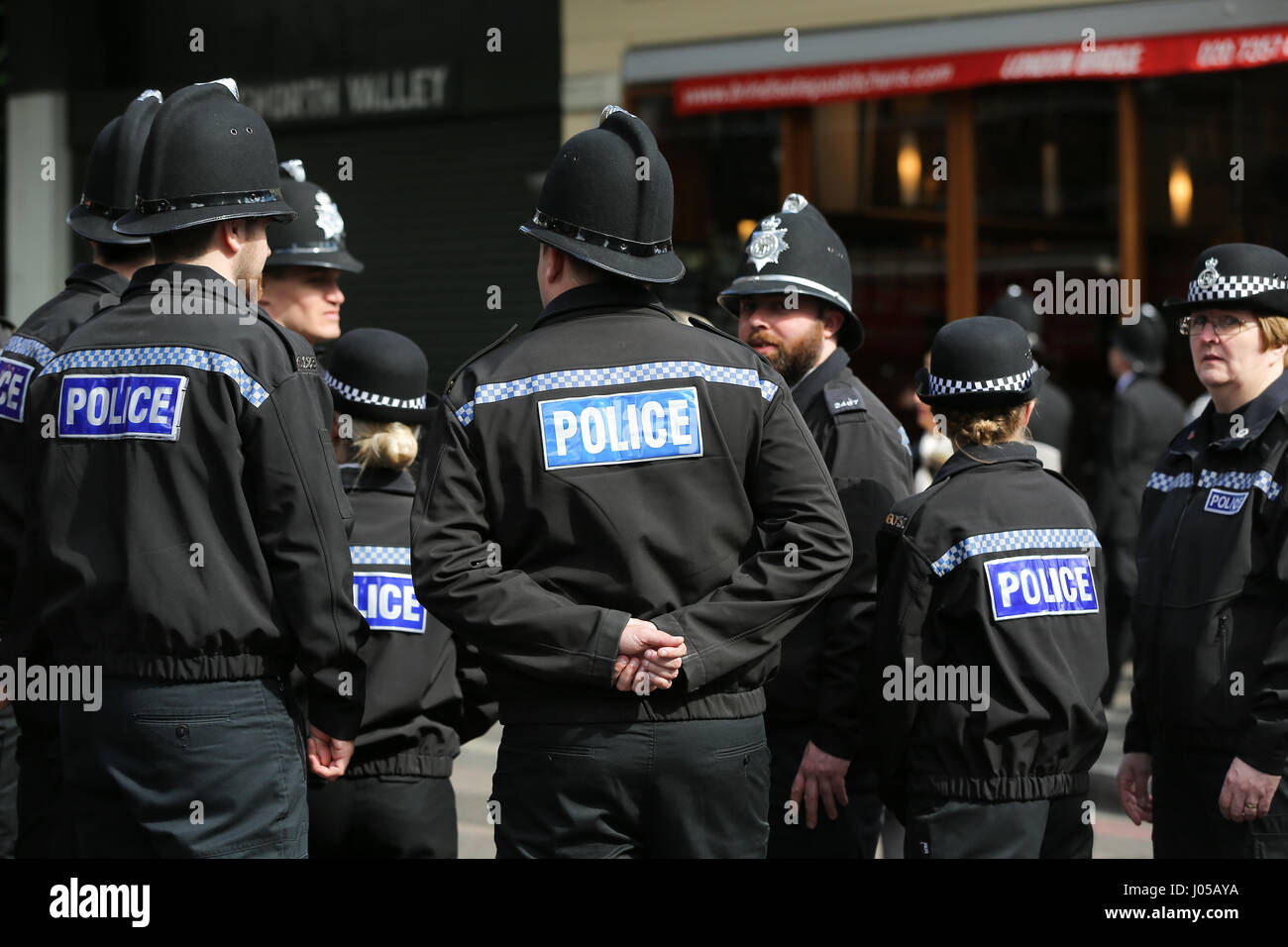 Southwark, London, UK. 10th Apr, 2017. Thousand of people and police ...