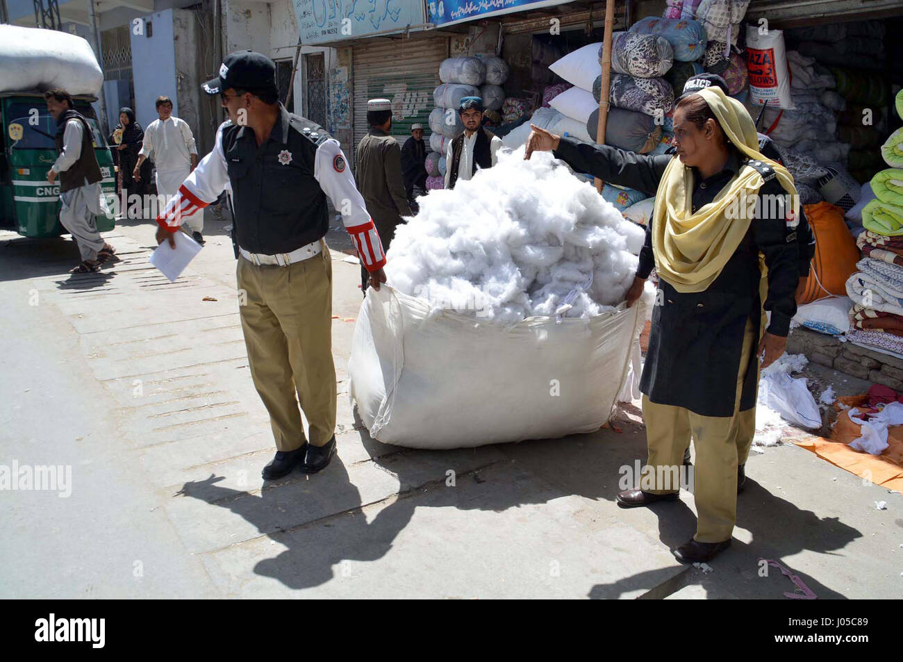 Quetta, Pakistan. 10th Apr, 2017. Views during anti encroachment drive ...