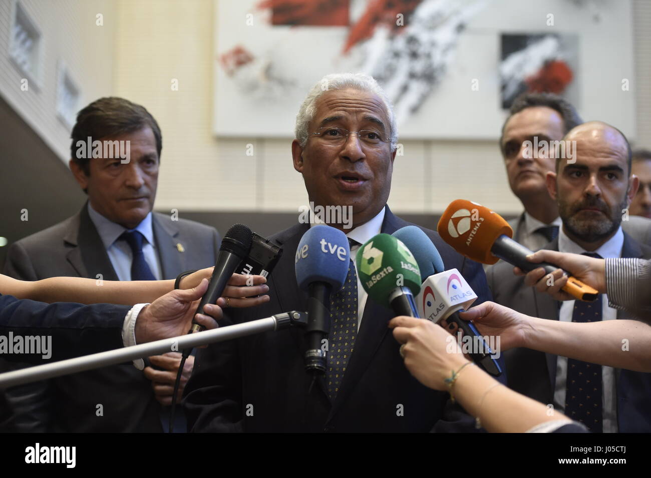 Madrid, Spain. 10th Apr, 2017. Politician attending the burial of Carme ...