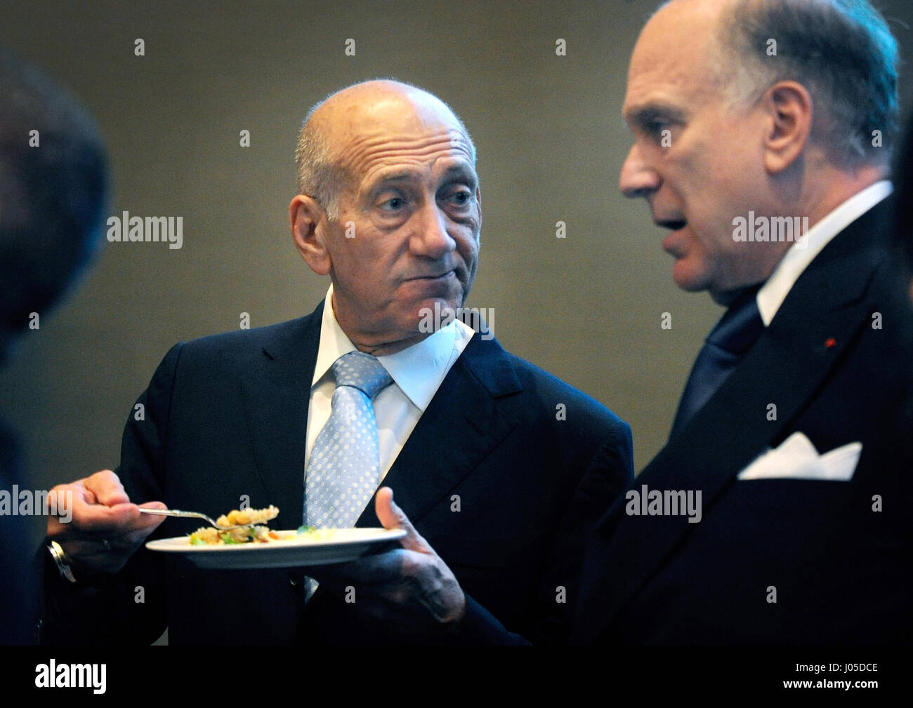 Las Vegas, Nevada, USA. 28th Apr, 2013. Former Israeli Prime Minister ...