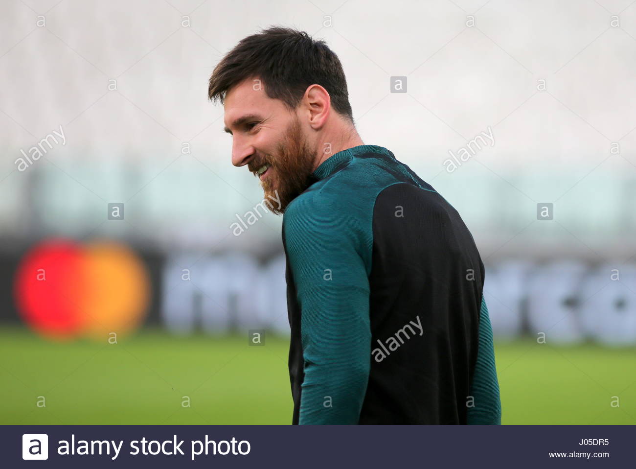 Lionel Messi Barcelona Stock Photos & Lionel Messi Barcelona Stock ...