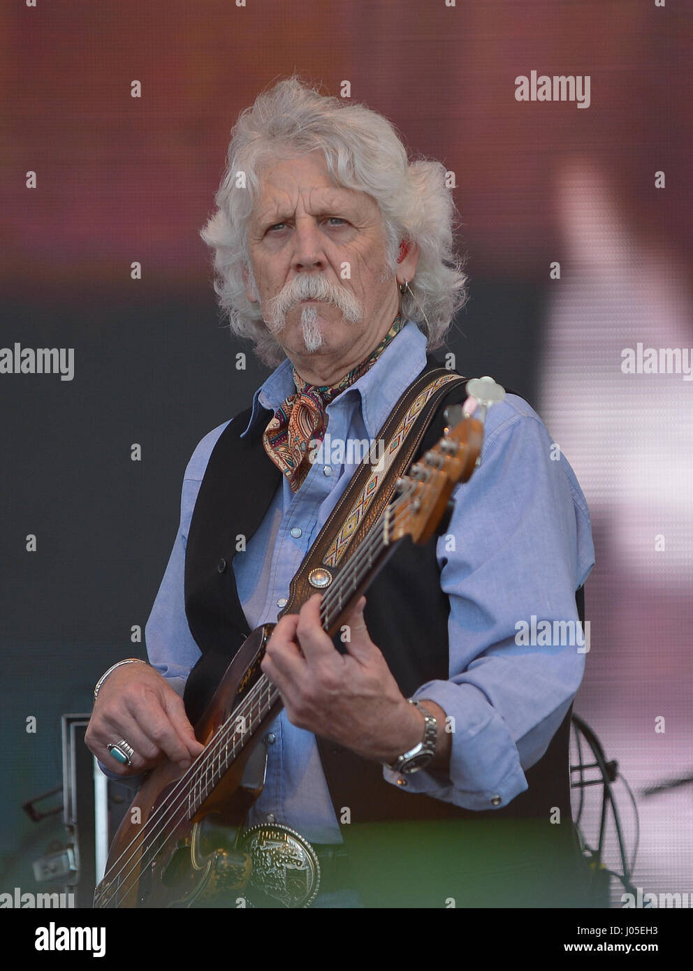 Fort Lauderdale, FL, USA. 09th Apr, 2017. Roger Willis performs with ...