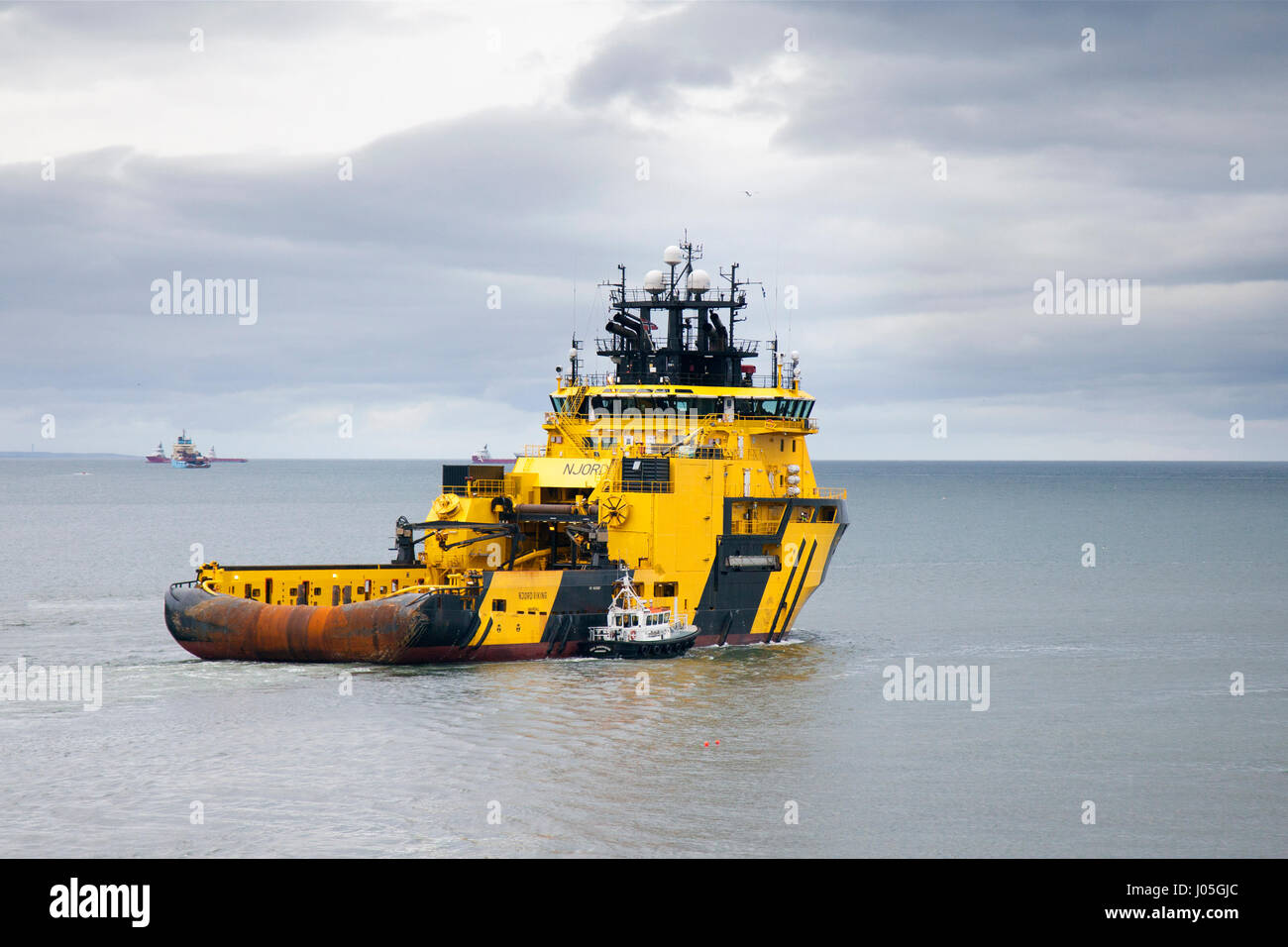 Oil Rig supply ships Aberdeen, Scotland, UK. 11th Apr, 2017. UK Stock ...