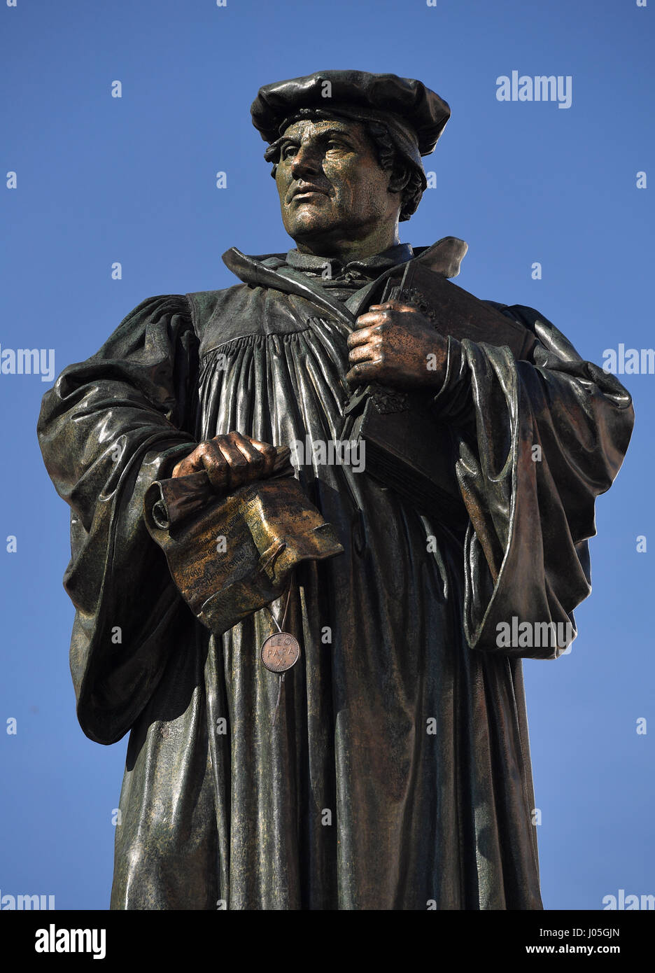 Eisleben, Germany. 10th Apr, 2017. The monument of Martin Luther ...