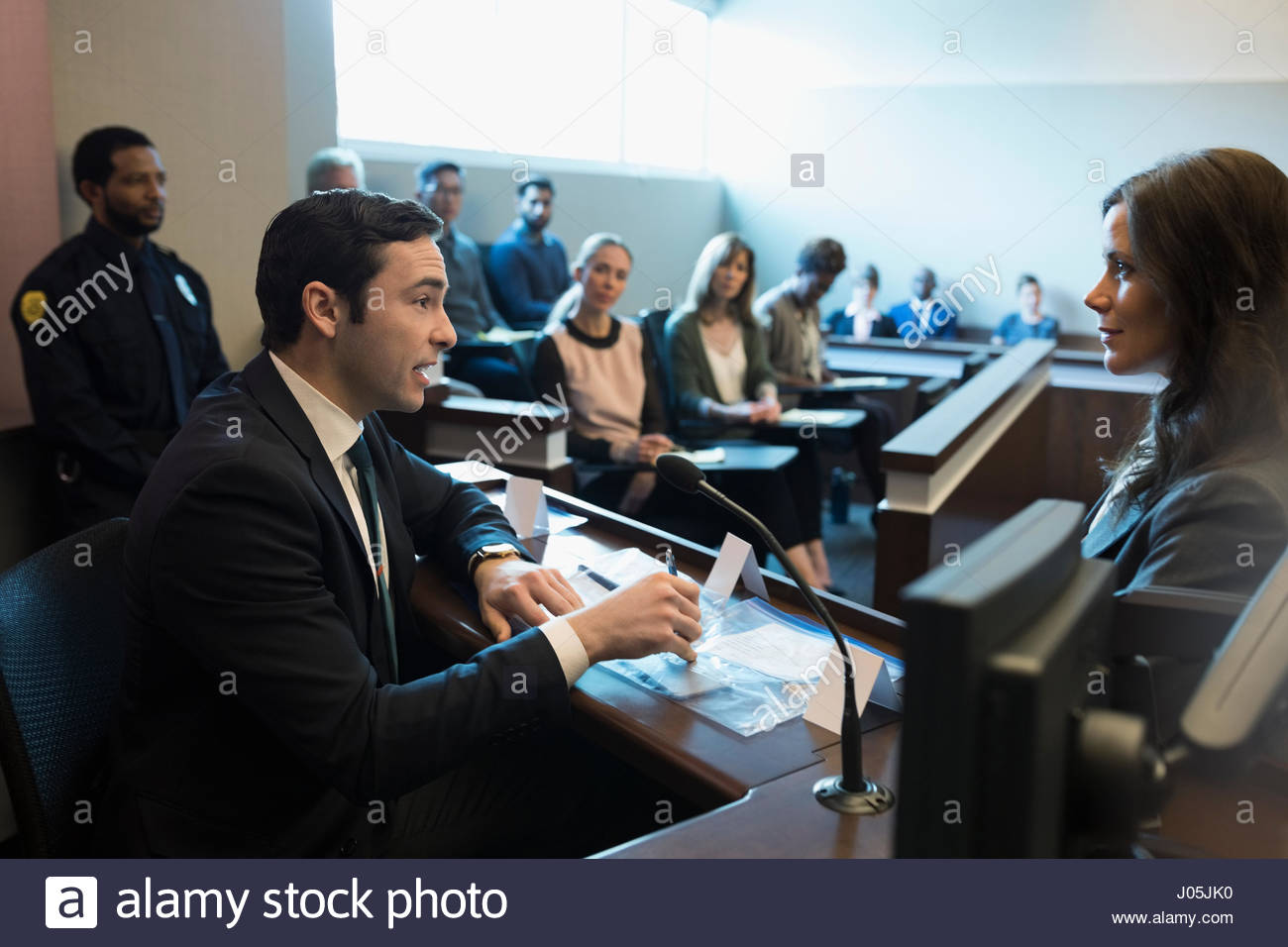 Female in witness stand hi-res stock photography and images - Alamy