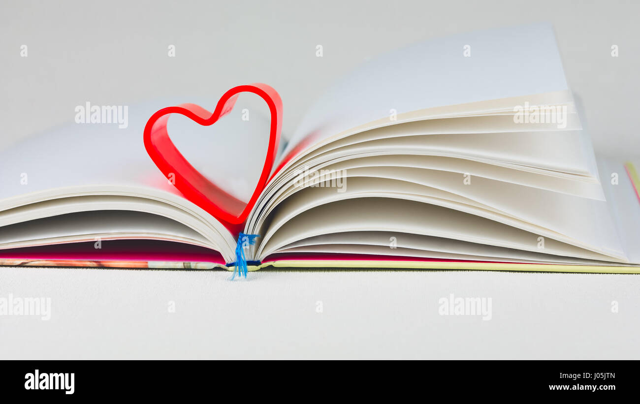 Red heart over diary hi-res stock photography and images - Alamy