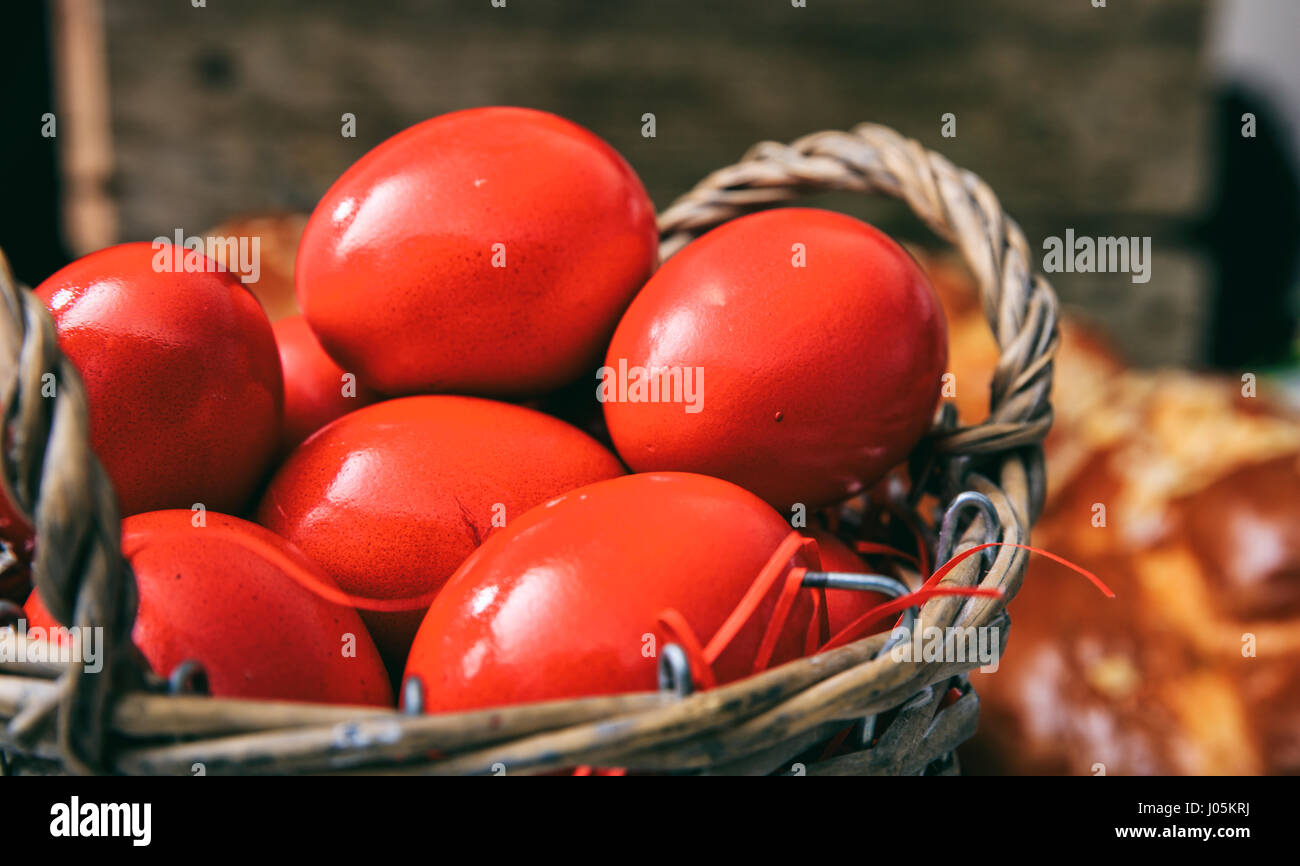 Red dyed eggs hi-res stock photography and images - Alamy