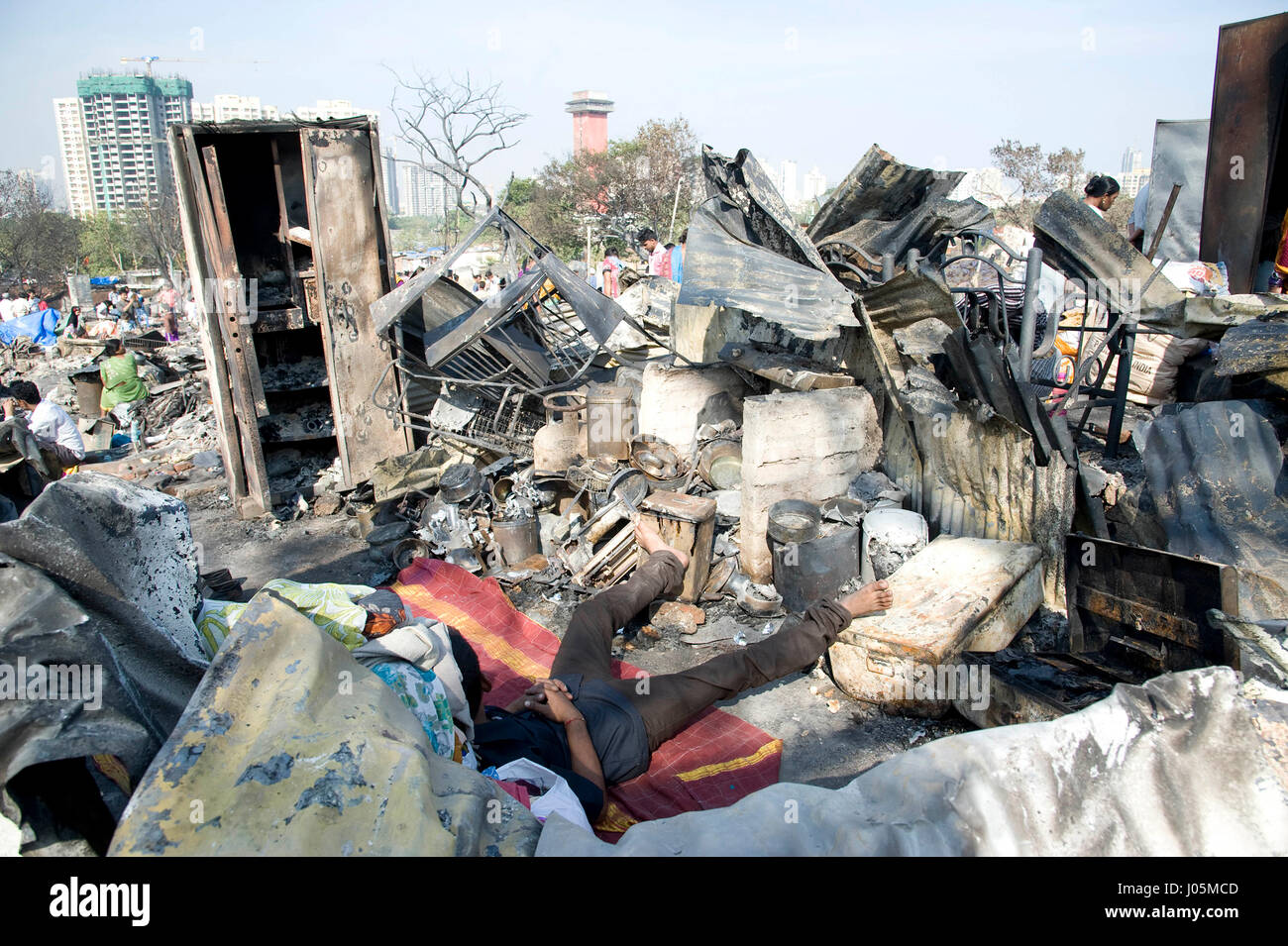 House destroyed in slum fire, damu nagar, kandivali, mumbai ...